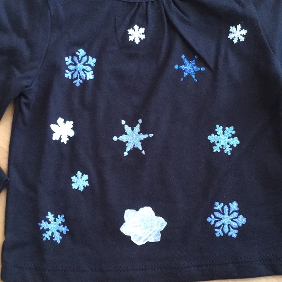 Garanimals | Shirts & Tops | Baby Girls Christmas Winter Top Snowflakes ...